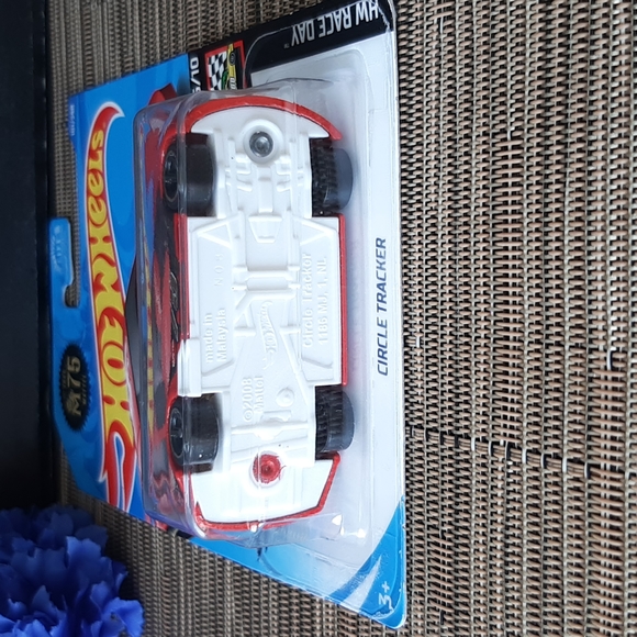 Mattel | Other | Hot Wheels Circle Tracker 75th Anniversary Edition 220 ...